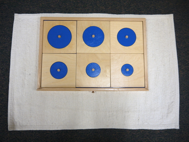 File:Geometric Cabinet 9.JPG - Montessori Album