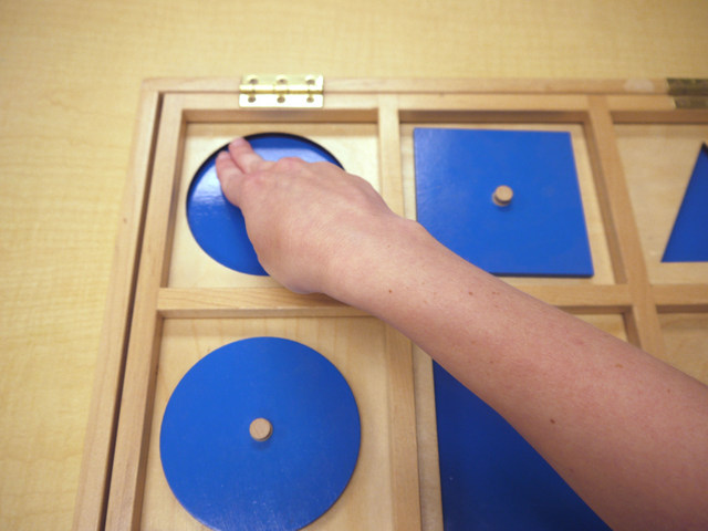 File:Geometric Cabinet 6.JPG - Montessori Album