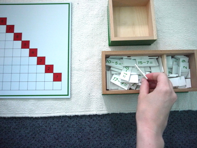 File:Blank Subtraction Chart 4.JPG - Montessori Album