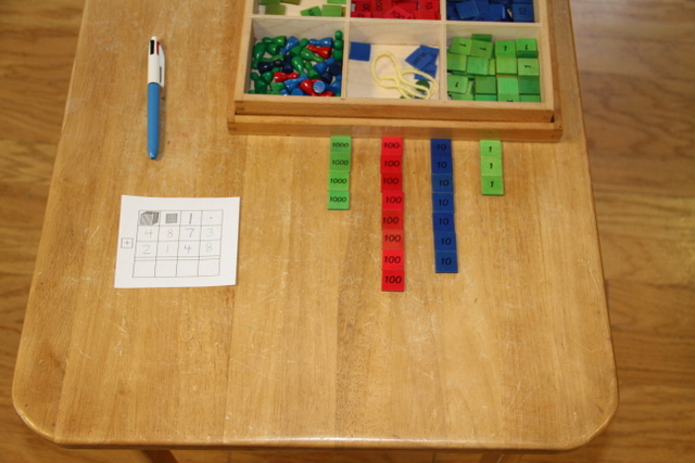 File:Stamp Game Dynamic Addition 3.JPG - Montessori Album
