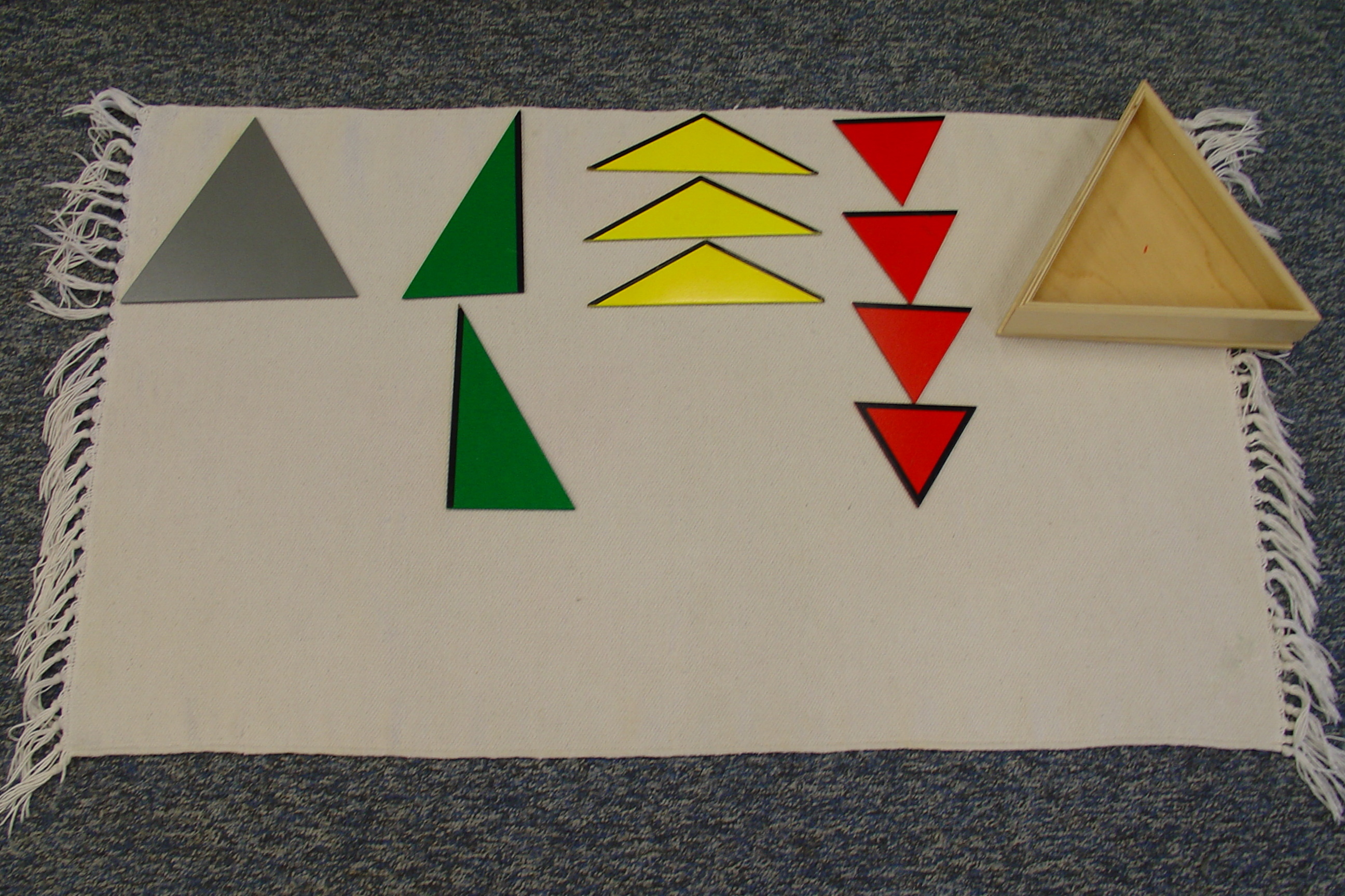 File:Triangle Box 1.JPG - Montessori Album