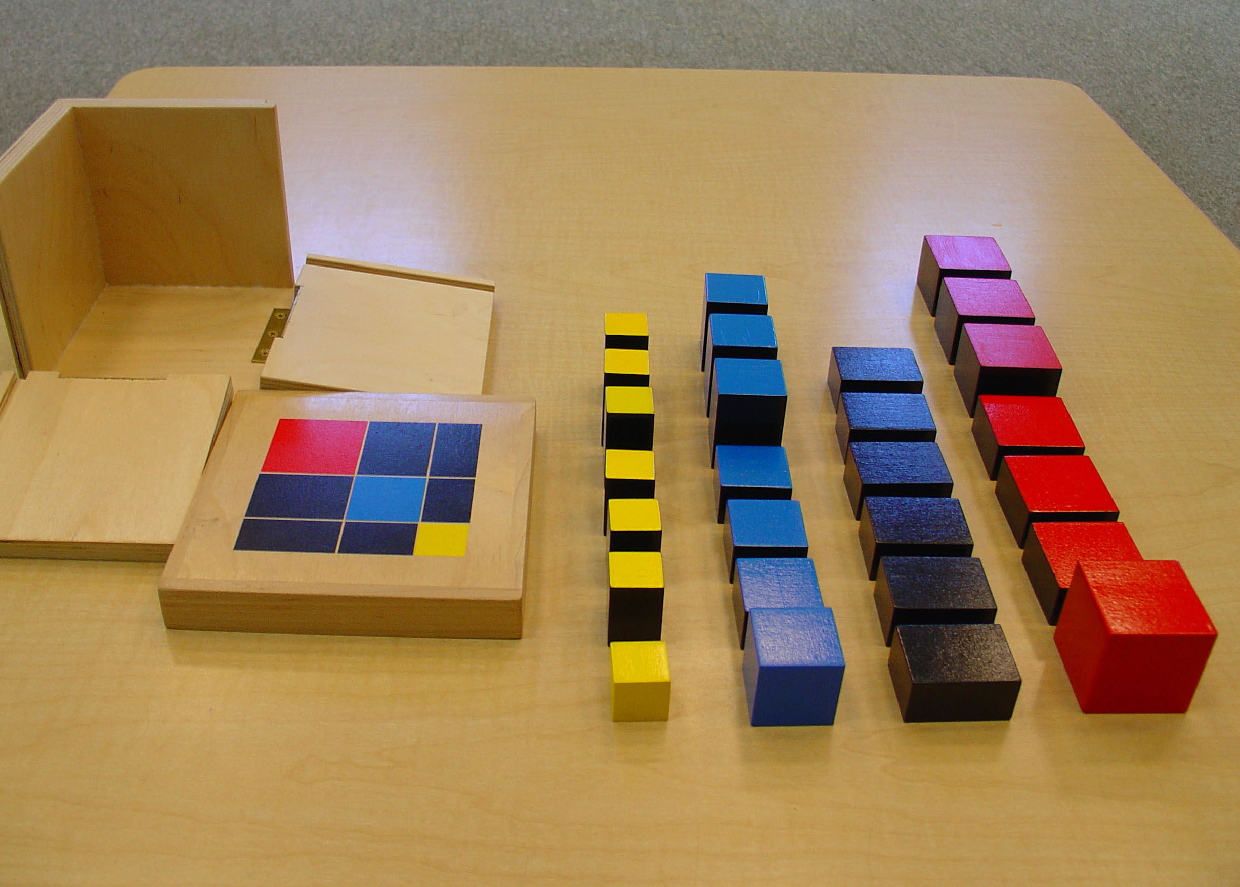 File:Trinomial Cube 4.JPG - Montessori Album