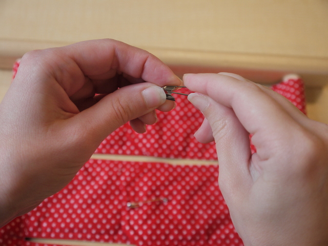 File:Safety Pin Frame 9.JPG - Montessori Album