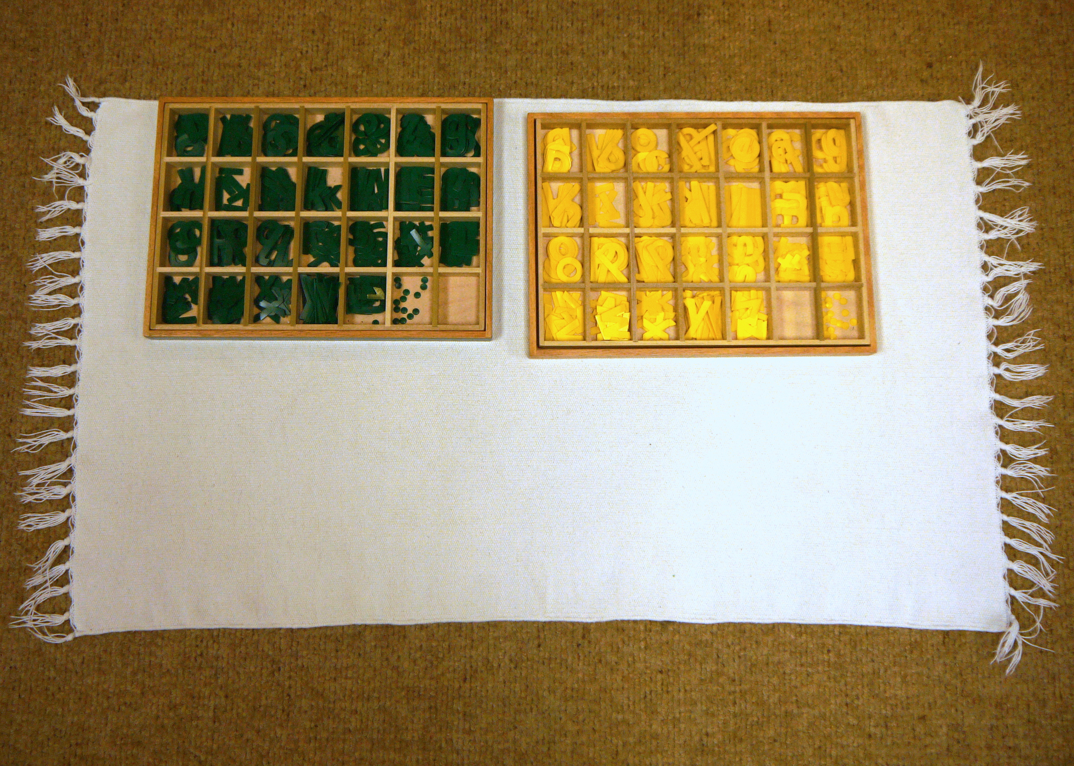 File:Phonogram Boxes 1.JPG - Montessori Album